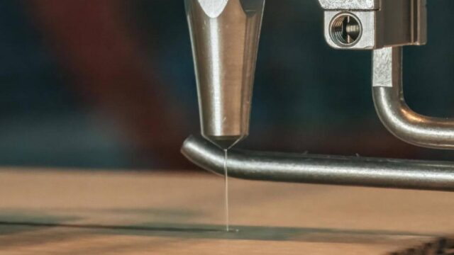 Robatech at EMPACK - high-precision adhesive bonding - PRO Flexconvert ...